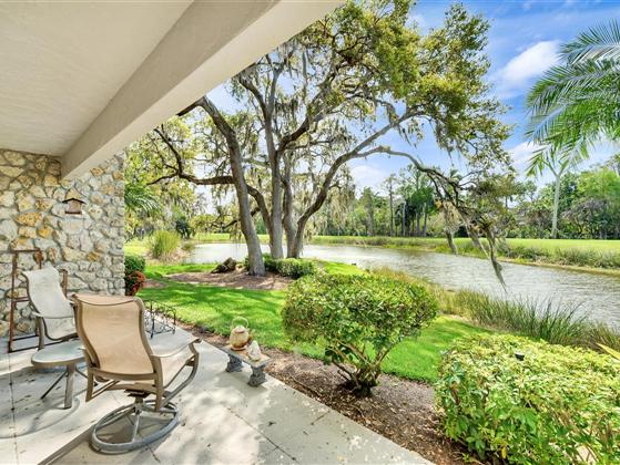 108 CLUBHOUSE DR #F-164