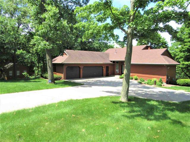 9445 N Arrowhead Shores Rd