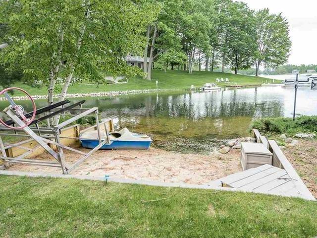 New Listing! 3 Bed 3 Bath Home in Sugar Springs!