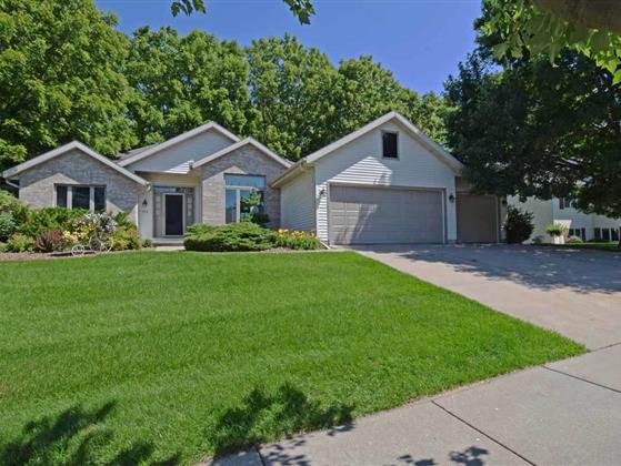 526 Bascom Hill Dr.