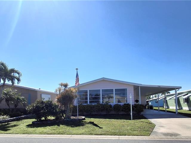 735 Periwinkle Circle